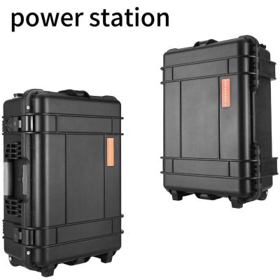 Cina Stazione elettrica portatile con batteria da 48V62.5ah capacità 3000wh e pannelli solari di ricarica in vendita
