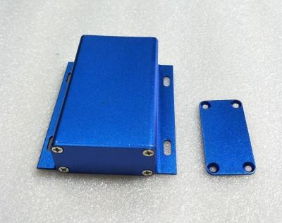 Κίνα Εξωθημένα Sandblasted κιβώτια αργιλίου 6063-T5 για την ηλεκτρονική προς πώληση
