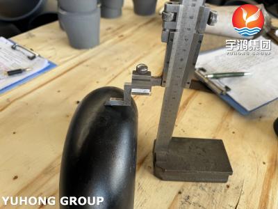 Cina Curva a 180 gradi/Curva di ritorno ASTM A234 WP22-S per tubazioni di processo raffineria in vendita