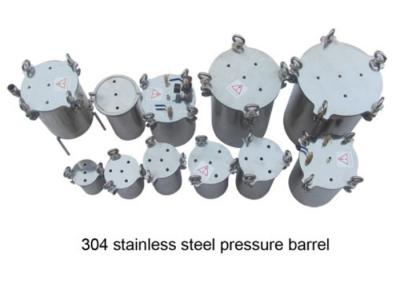 Les accessoires SS304 de distribution font pression sur des barils pour stocker les matériaux liquides chimiques