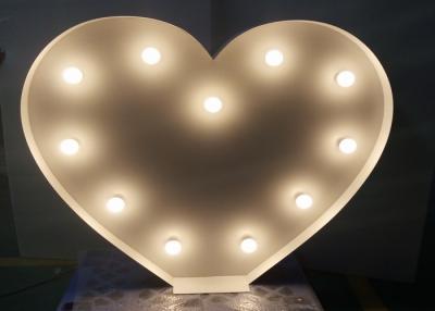 Cina Luci della lettera di nozze della tenda foranea LED di forma del cuore con le lampadine di lunga vita LED in vendita