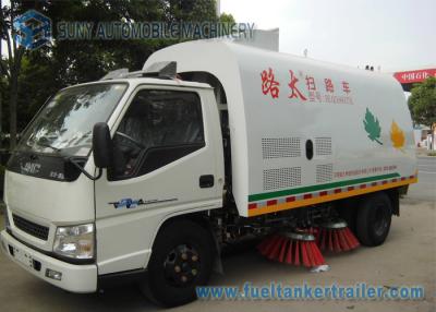 중국 의무 도로 스위퍼 트럭 4000L 1500KG 진공 거리 청소원이 JMC에 의하여 점화합니다 판매용
