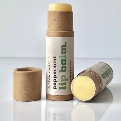 Cina i tubi del balsamo di labbro di carta kraft di 0.5oz, cartone del deodorante del cartone spingono verso l'alto i tubi in vendita