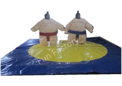 China As figuras infláveis azuis Sumo inflável serem o campo de jogos dos esportes à venda