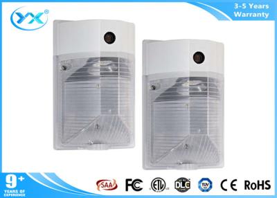 Cina L'input efficiente di alluminio 100-277VAC ha condotto le luci del pacchetto della parete con alloggio nero/bianco in vendita