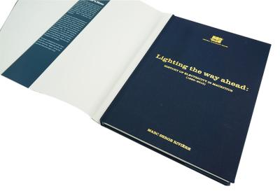 Cina Tessuto di tela 210pages di servizi di stampa del libro dalla copertina rigida A4 in vendita