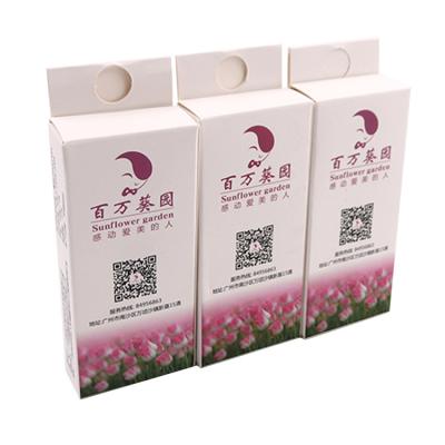 Cina stampa offset d'imballaggio cosmetica delle scatole del bordo bianco 350gsm con Hang Hole in vendita