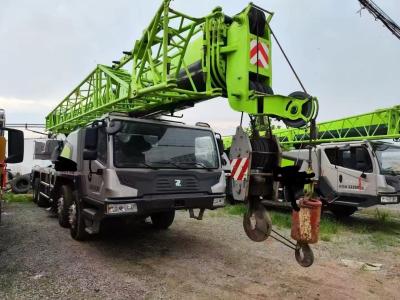 중국 ZTC500H ZTC500A562 30T 50 톤 수압 트럭 크레인 최대 리프팅 토크 2400KN.m 판매용