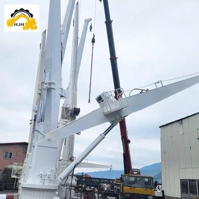 Chine Crane hydraulique à télescope pour navires de mer Crane à articulation maximale de levage 2400KN.m à vendre