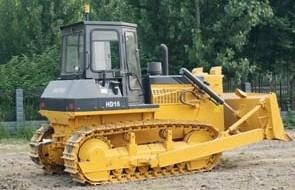 Chine Bulldozer hydraulique de type standard HD16 de 105 kW/1900 tours par minute avec une capacité de posage de 6,5 m3 à vendre