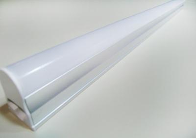 Cina alta metropolitana luminosa di efficienza 16W T5 LED di 1200mm 2150-2300 lumi in vendita