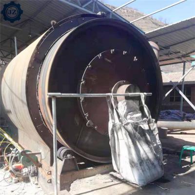 Cina 5 Ton Batch Type Waste Tyre Plastic Recycling To Fuel Oil Pyrolysis Plant in vendita