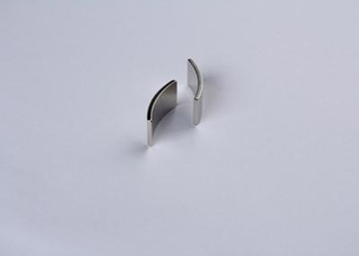 Cina Magneti della fetta di segmento del neodimio del rivestimento del Ni N52 per il generatore eolico a turbina ed il dispositivo di levitazione magnetica in vendita