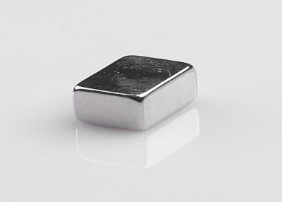 Cina Magneti NiCuNi di segmento del neodimio di F20X20X20MM che ricopre PORTATA di ROHS in vendita
