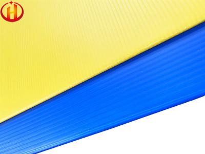 Cina Il bordo ha sigillato i cuscinetti di plastica ondulati piani di strato con gli angoli del raggio in vendita