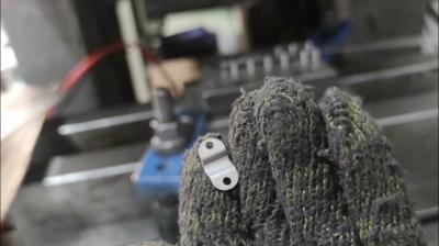 China Custom Screw Clamping Plate | Precision Metal Fastening Plate for Mechanical and Electrical Fixtures | CNC Machined Mounting Clamp Base for sale