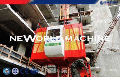 Cina Gru della gru dell'ascensore del cielo della costruzione della gru di sicurezza SC200/200 gabbie con capacità 4T in vendita