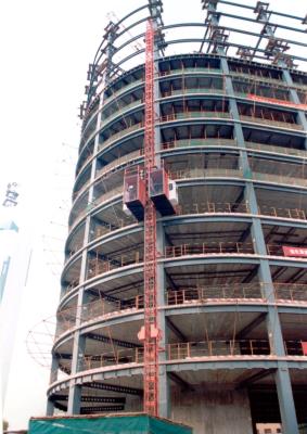 Cina Personale giallo della costruzione verniciato SC200 e gru materiale Llift 3.2 x 1.5 x 2.5m in vendita