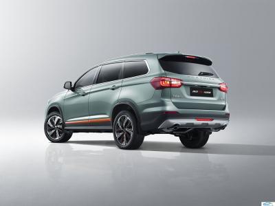 Κίνα 50-80L χωρητικότητα δεξαμενής καυσίμου Dongfeng Forthing T5 2024 Ένα κινεζικό μίνι SUV για λιανική πώληση προς πώληση