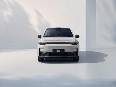 Leapmotor C10 210 Comfort/Smart PHEV Retail Ride-On EV Automobile Passenger Cars