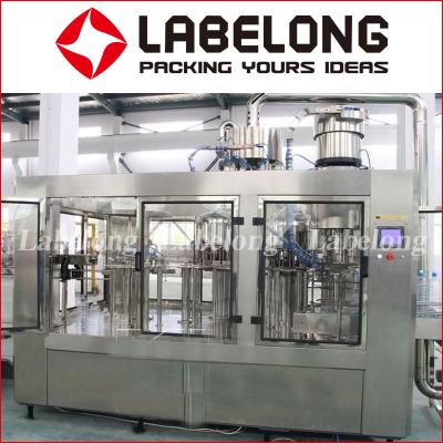 Cina Acciaio inossidabile dell'imbottigliatrice dell'acqua 304 automatici 3000-18000 bottiglie/ora in vendita
