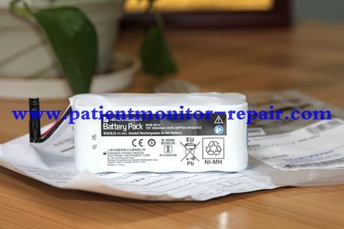 Batteria originale ND-611V 12V 2800mAh del defibrillatore TECNICO di serie di NIHON KOHDEN