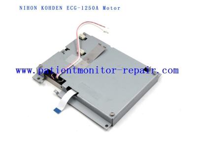 Cina Schermo di visualizzazione del monitor paziente di NIHON KOHDEN ECG-1250A in buon Condiction fisico e funzionale in vendita