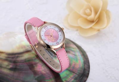 Китай Sub - dial three hands polished alloy case , PU leather band продается