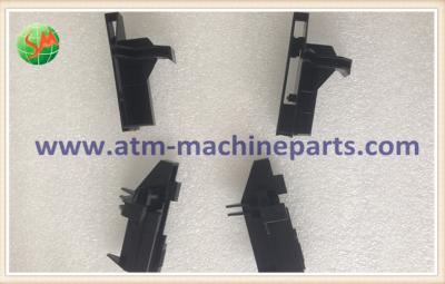 China La atmósfera de la cerradura 49-007872-000A Diebold del casete del rechazo parte el soporte de la puerta del casete en venta
