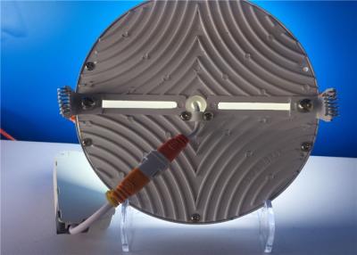 Cina La luce di pannello regolabile del foro SMD LED ha messo la famiglia tagliata apertura libera del diametro in vendita