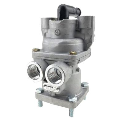 Китай Запчасти для тяжелых грузовиков Sinotruk Howo WG9000360520 Главный тормозный клапан OEM Стандартные размеры продается