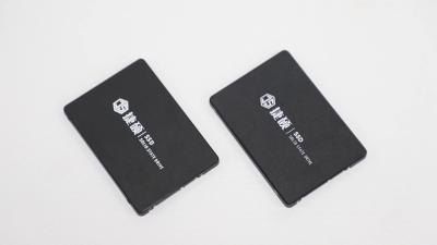 中国 2.5インチSATA3 128GBソリッド ステート ドライブ320MB/s SSDの内部ハード・ドライブ 販売のため