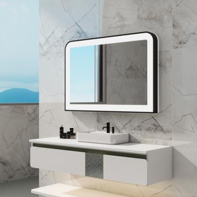 Cina Riscaldamento efficiente Specchi personalizzati per il bagno anti nebbia Specchi personalizzati per la vanità in vendita
