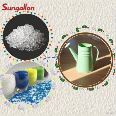 China Partículas de TPE para Bules de Aspersão de Jardim, Inodoro e Amigo da Pele, Alta Elasticidade e Durabilidade, Cor/Dureza Personalizada, Em Estoque à venda