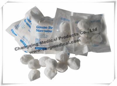 Cina Morbidezza eccellente tessuta non eliminabile rotonda della garza medica chirurgica delle palle in vendita