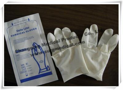 Cina I guanti chirurgici del lattice sterile di gamma riducono i rischi medici EN455/ASTM D3577 diplomati in vendita