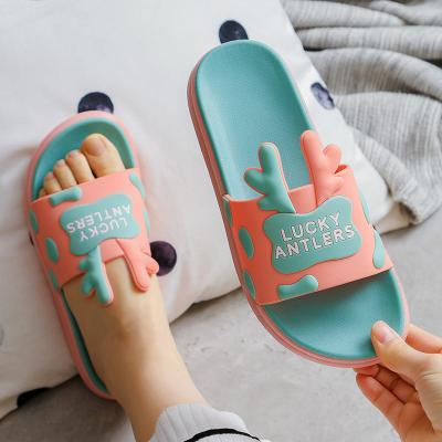 Cina Pantofola animale sveglia della camera da letto del PVC degli alci di estate per i bambini in vendita