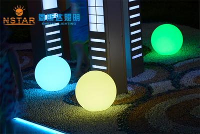 Cina La materia plastica RoHS del PE decorativo all'aperto delle luci di dimensione LED di Ø40CM ha certificato in vendita