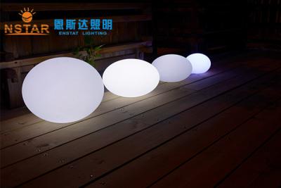 Cina La palla decorativa all'aperto lorda delle luci/LED del peso 2.5KG LED accende IP54 impermeabile in vendita