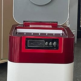 Cina 24h Automatic Kitchen Clear Quiet Operation Waste Vegetable Compost Machine in vendita