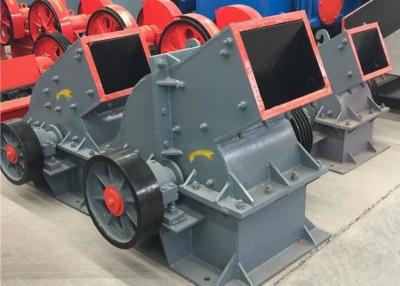 China Máquina de la trituradora de martillo de Mini Stone 5tph 10tph de la escala de laboratorio en venta