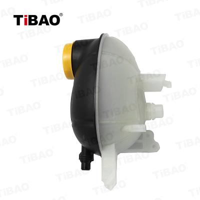 Cina Serbatoio di espansione automobilistico del liquido refrigerante 205 500 0049 2055000049 per Mercedes Benz W205 in vendita