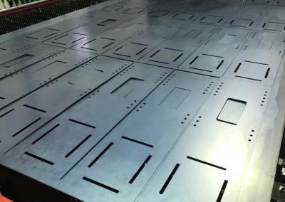 Cina ISO9001 0.1mm CNC Iron Sheet Metal Bending CNC Cutting Plasma Cutting Services in vendita