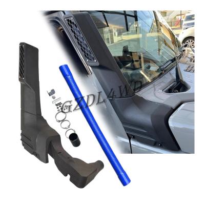 Cina LLDPE 4x4 Car Snorkels Air Intake Snorkel For Jimny 2019 2020 Con tubo di silicone blu ad alta temperatura in vendita