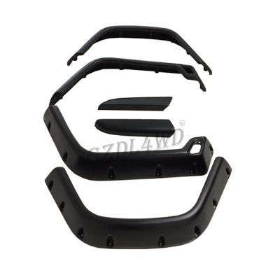 Cina Il cuscino ammortizzatore nero della ruota di 6 ABS strutturato PCS si svasa per il Wrangler TJ 1997-2006 della jeep in vendita