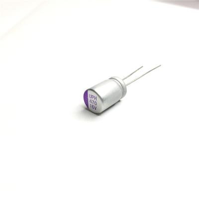 中国 16v470uf伝導性ポリマー ソリッド ステート産業等級の電気分解コンデンサー125℃ 販売のため