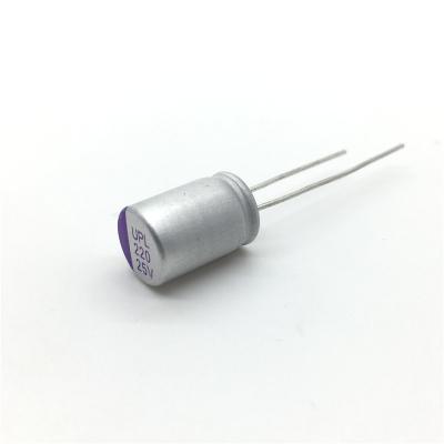 中国 25v 220ufの一般目的のコンデンサーの放射状の鉛の帽子UPL1E221M0812 125℃ 販売のため