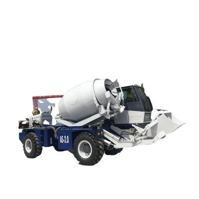 Chine Mélangeur de béton HY-260 auto-chargement 2,5 cube avec moteur Yunnei 76kw à vendre