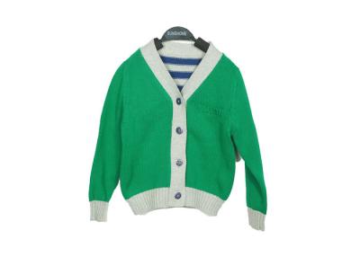 Cina I bambini verdi della neonata tricottano il collare molle dell'acrilico V del maglione con il bottone per la primavera in vendita