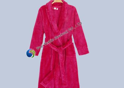 Cina Rosso di corallo di Rosa dell'accappatoio del vello delle donne molli più delicate, rosso violaceo in vendita
